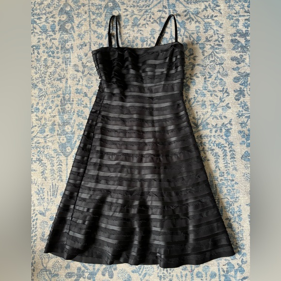 BCBGMaxAzria | Dresses | Bcbg Cocktail Dress Size 8 | Poshmark